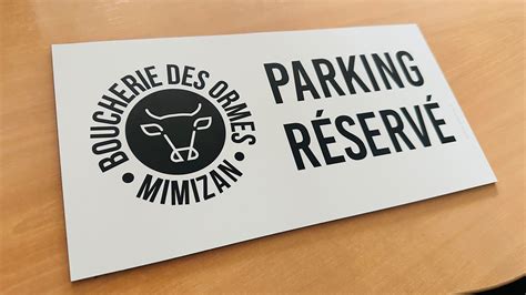 Panneau de parking réservé personnalisable LEONARD DIJON