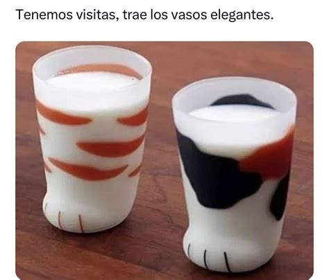 Que Elegancia La De Francia Meme Subido Por Bite Skull Studios