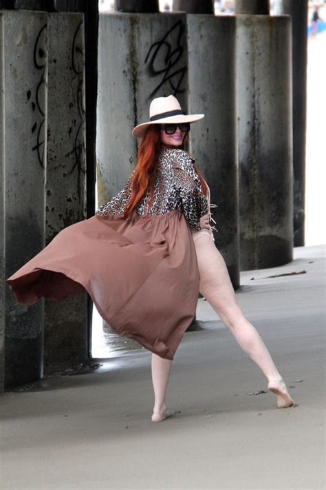 Phoebe Price Upskirt Ass Poses For A Photoshoot In Malibu Beach Upskirtstars