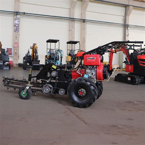 CE Certificate 15HP Max Depth 600mm Farm Trencher With Chain Saw