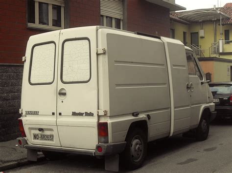 Renault Master T35 2 5 TD 1990 Data Immatricolazione 6 02 Flickr