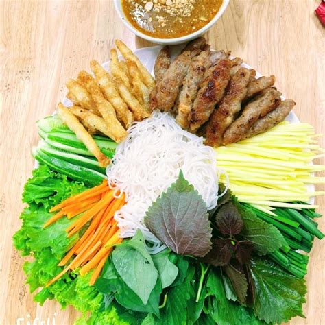Bún Cá Nem Nướng Nha Trang Đường Số 79