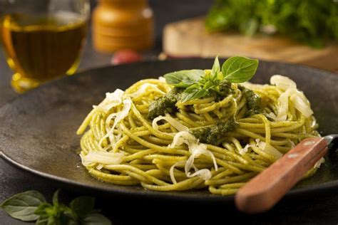 Receita De Espaguete Ao Molho Pesto Comida E Receitas