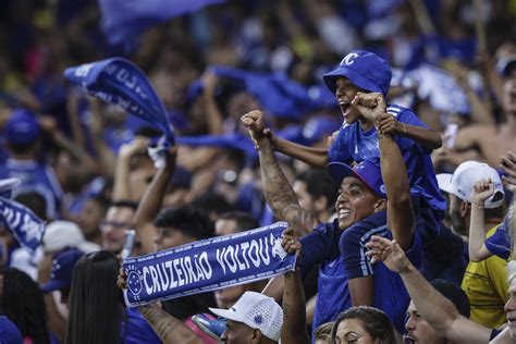 Cruzeiro estreia no Brasileirão contra Corinthians e termina contra o