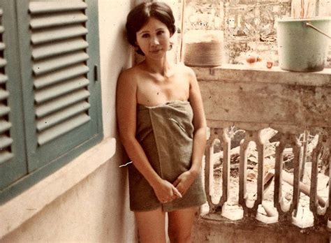 Candid Color Snapshots Of Vietnamese Bar Girls During The Vietnam