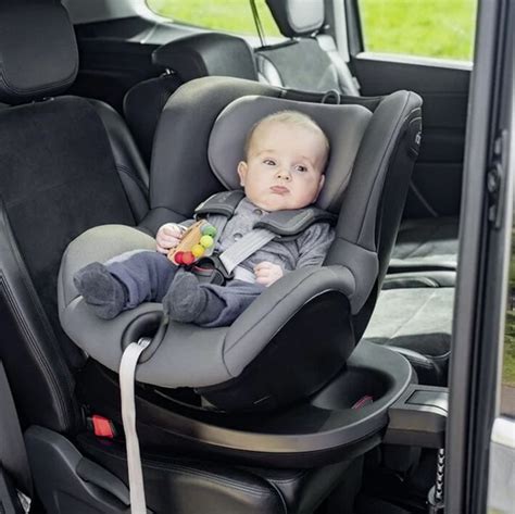 Britax Romer Dualfix Plus Автокресла Интернет магазин Romer