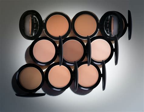 Maquillaje perfecto para tu subtono de piel frío