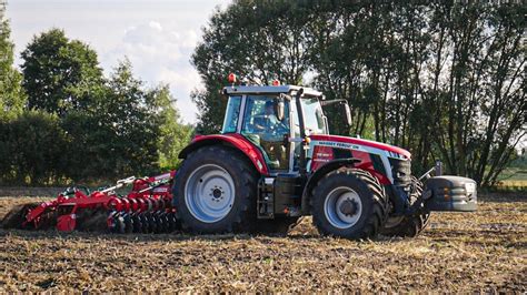 Talerzowanie Z Nowym Nabytkiem Massey Ferguson S Youtube
