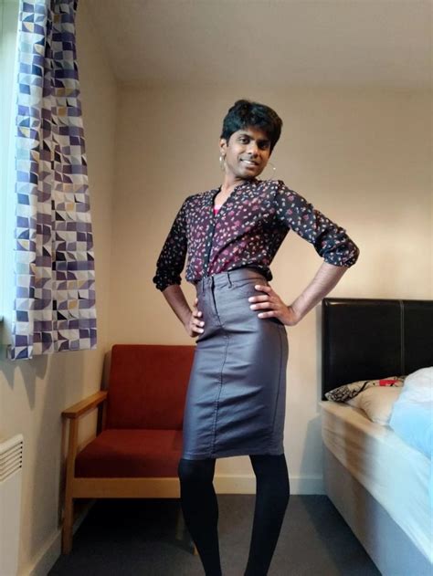 Pin On Men Who Want Unisex Skirts And Dresses In Stores Skirts Guys In Skirts Skirt Outfits