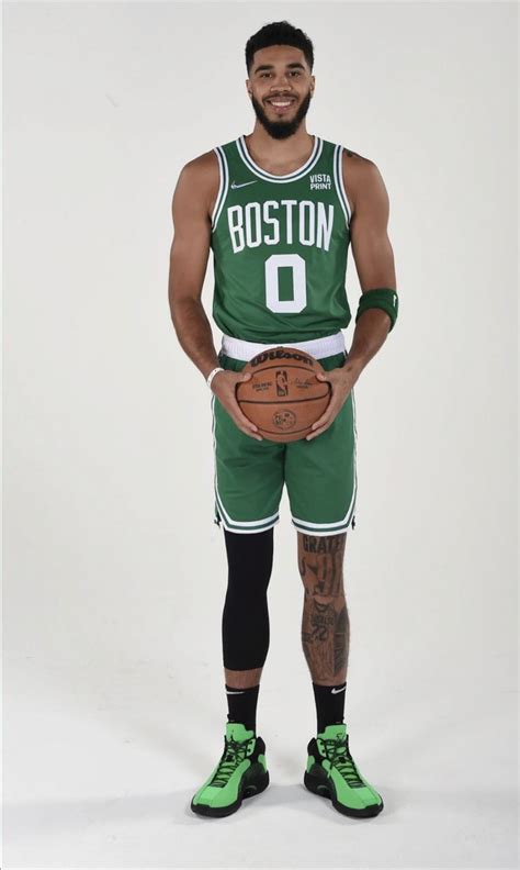 Pin By Lee Jones On Celtics Dream Closet Jayson Tatum Kim Taehyung