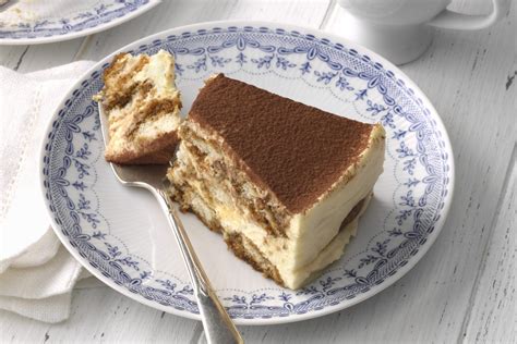 How To Make Classic Tiramisu Like A Pro