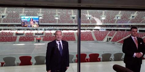 Minister Macierewicz Różne plotki dążyły do tego by zachwiać