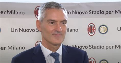 Antonello Il Milan Su La Maura E L Inter Non Resta A San Siro