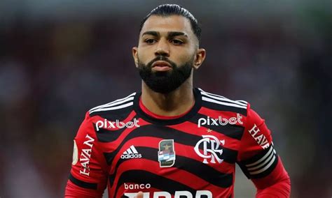 Após Palmeiras Corinthians e Grêmio mostram interesse em Gabigol