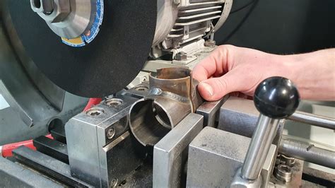 Fügen und Verbinden von Blech vom Profi Hermann Blechtechnik
