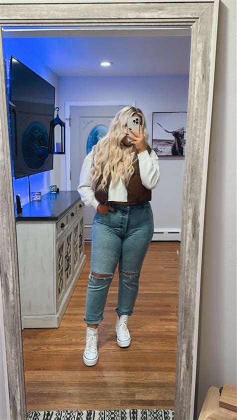 Curvy Outfit Inspo Ig Giannabieros In 2024 Curvy Casual Outfits