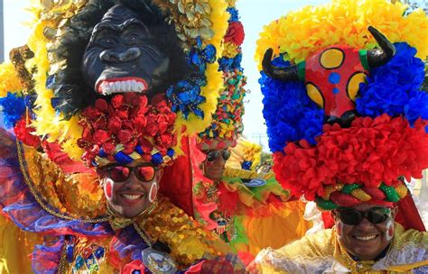 El Carnaval De Barranquilla Rinde Tributo A La Tradici N En La Gran Parada