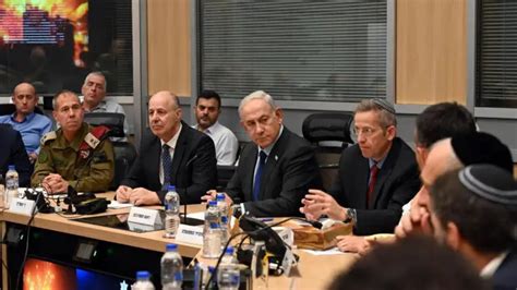 Netanyahu y la oposición pactan un gobierno de emergencia y un gabinete