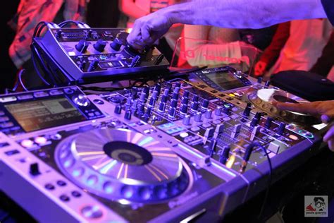 What Is The Difference Between A DJ And A Host