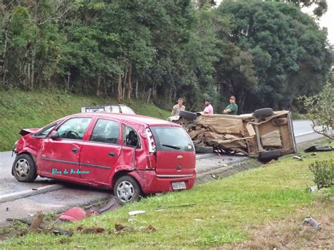 Intervalo da Notícias Um morre e três ficam feridos em acidente na PR 151