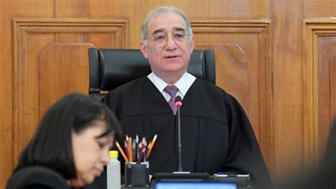 Morena presenta demanda de juicio político contra ministro Alberto