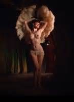 Minnie Tonka Getting Naked A Burlesque Story