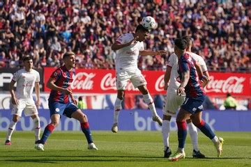 San Lorenzo con 10 apeló a la historia le empató sobre la hora a