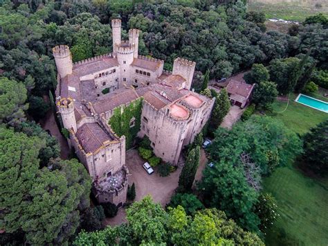 Canet de Mar Barcelona El Castillo de Santa Florentina Château