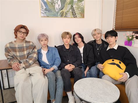 Xdinary Heroes on Twitter Xtra Scenes 첫 라디오도 무사히 완료 꿈꾸라에서 재밌게