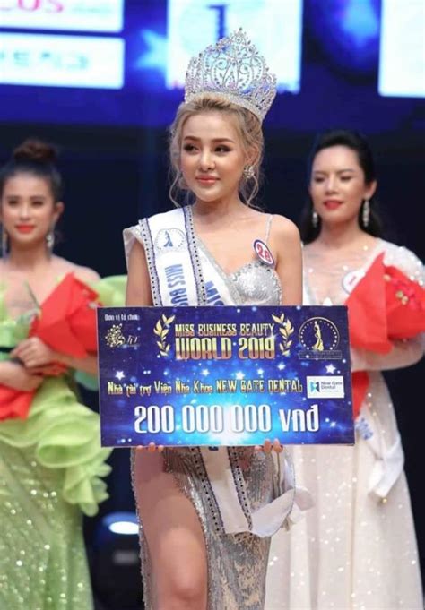 Ngân 98 Lộ Clip Nóng Với Trái Chuối Hd Không Che Là Sự Thật