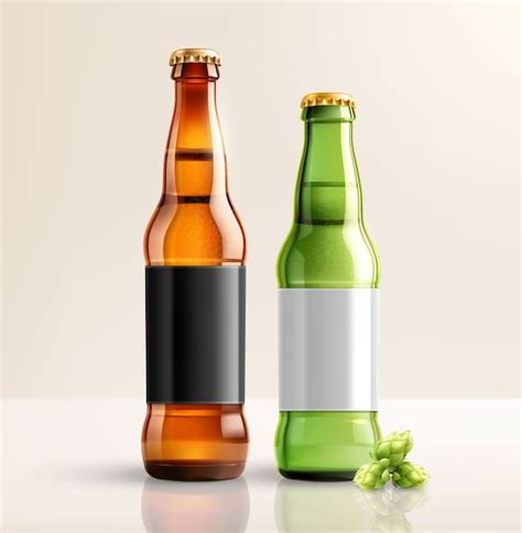 Modelo Realista De Botellas De Cerveza Vector Premium