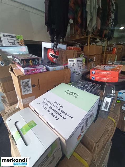 Liquidation Des Stocks Des Grands Magasins En Europe Jardin Maison