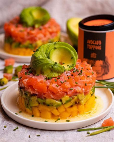 TARTAR DE SALMÓN MANGO Y AGUACATE Petit Fit by Cris