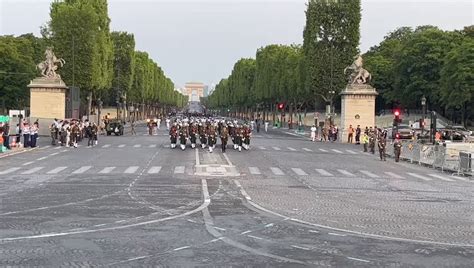 Sidhant Sibal on Twitter Paris Champs Élysées reverberates with