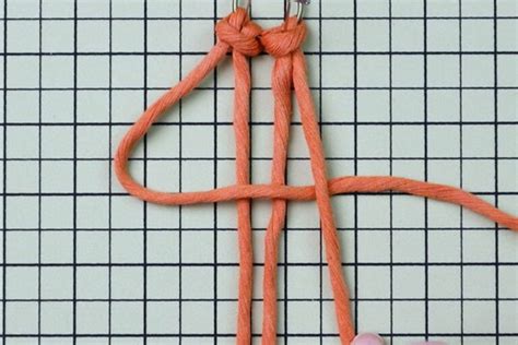 Easy Diy Spiral Macrame Keychain Free Pattern Marching North