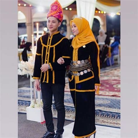Pakaian Tradisional Etnik Sabah NBKomputer