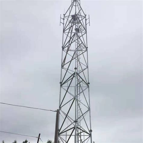 Self Supporting 3 Legged Galvanized Lattice Tubular Tower With Brackets