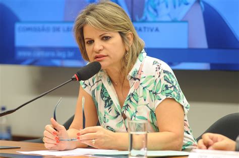Proposta de Flávia Morais pode assegurar cuidados de longa duração ao