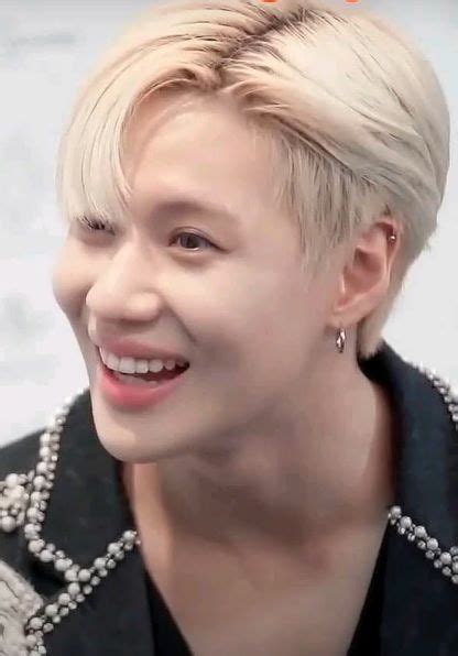 Pin By Argie Dee On Taemin Alpha Taemin Shinee Lee Taemin