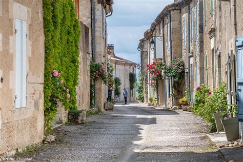 Ruelle Fleurie Corinne Du Fimarcon Flickr