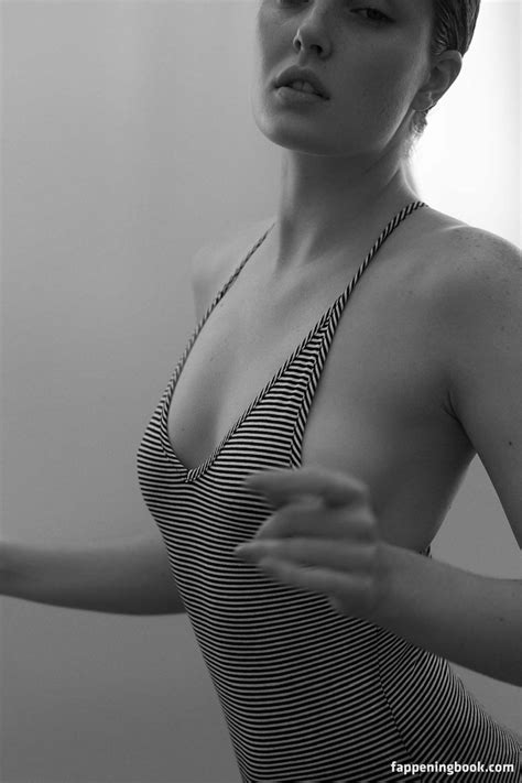 Jessica Wall Nude The Fappening Photo Fappeningbook