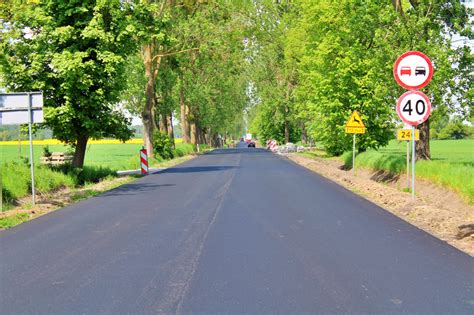 Trwa remont drogi wojewódzkiej nr 240 we Franciszkowie Gmina Bukowiec
