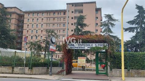 Madre dà alla luce un bimbo senza vita il dramma all ospedale di