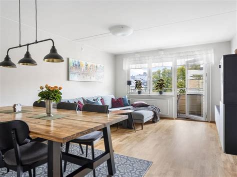 Bollgatan I R Sunda Solna Kommun L Genhet Till Salu Hemnet