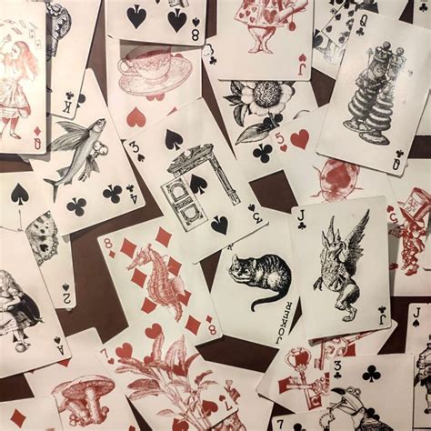 Présentation 67 imagen jeu de carte alice au pays des merveilles fr