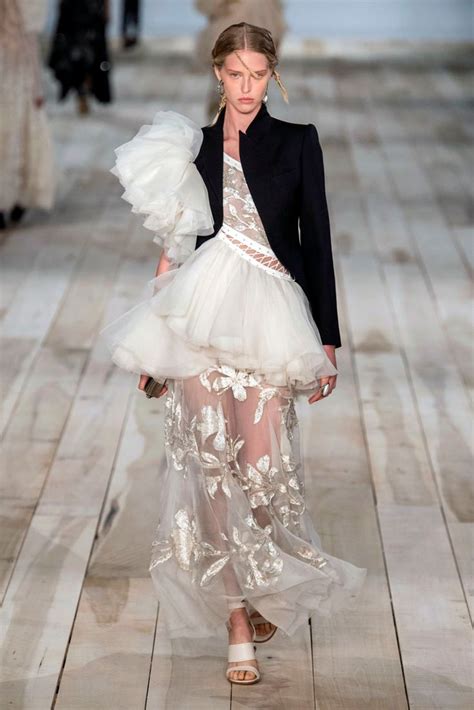 Alexander McQueen Spring Summer 2020 Go Fug Yourself Fashion