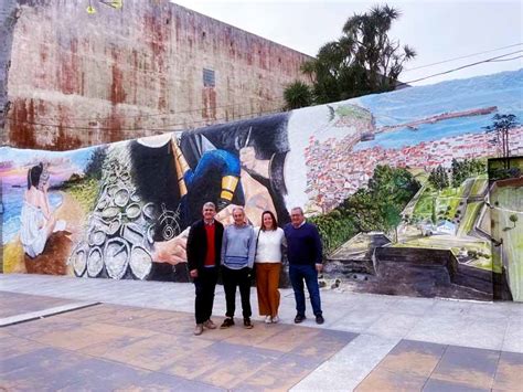 Avelino Vicente Lucir M S Hermosa Con Su Nuevo Mural Turismo A Guarda