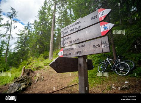 Alto Adige Sentieri Hi Res Stock Photography And Images Alamy