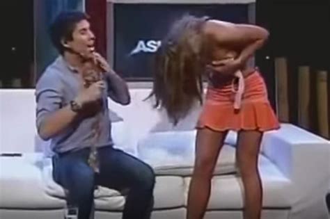 Streaming Live Di Boob Flash Accidentale Neree