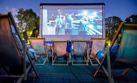 Kino na leżakach i bajkowe poranki Kino Pasja w MDK w Radomsku